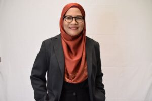 Dr. Batiah Mahadi | Faculty of Management